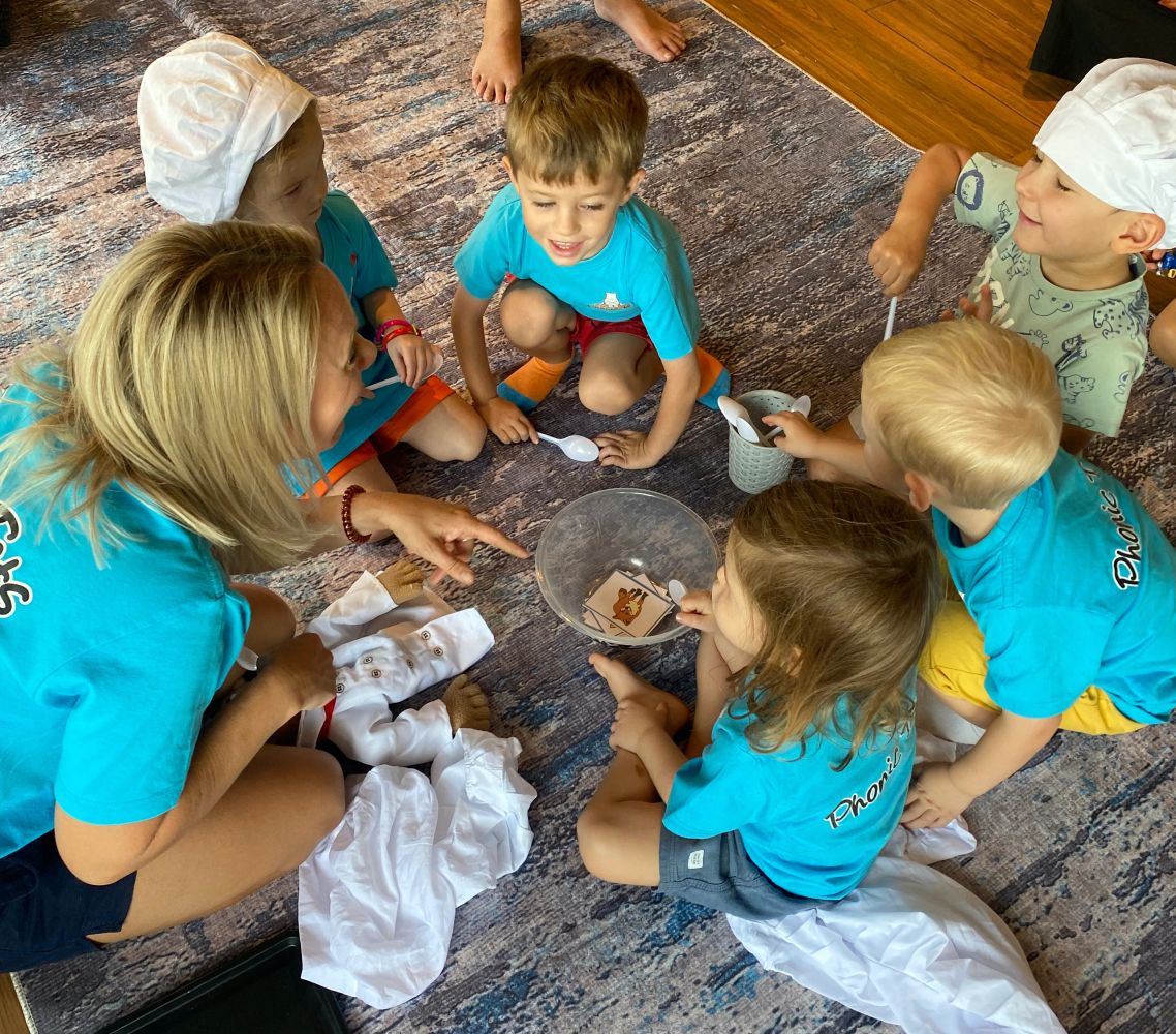 phonics-classes-dubai-phonic-tots