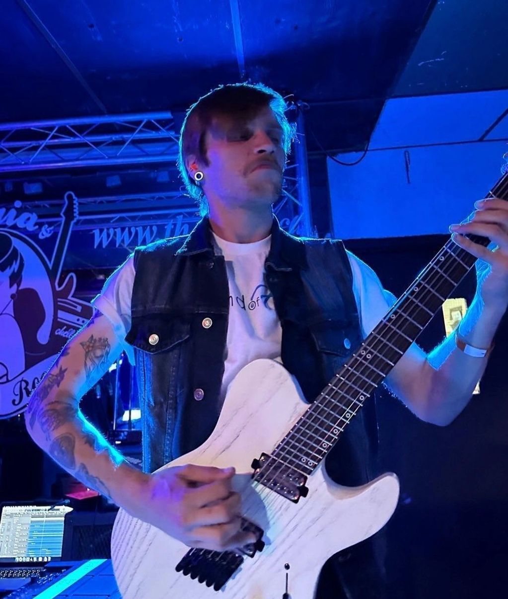 Aurora Artists | AuroraTone Pickups