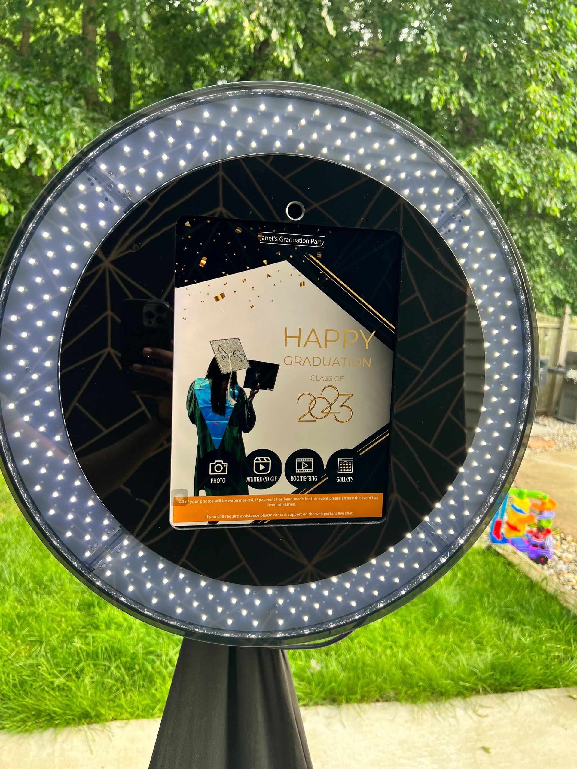 Custom Start Screens: Make Your Event Unforgettable