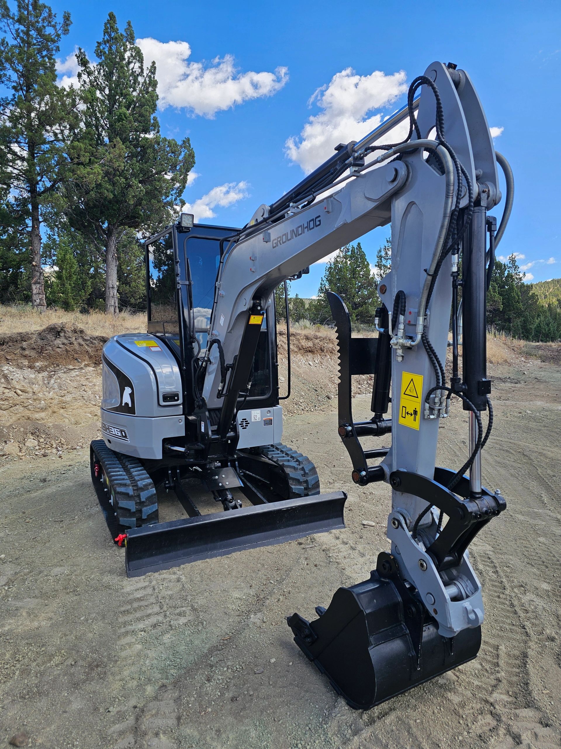 Top Mini Excavators for Sale | Juniper Equipment