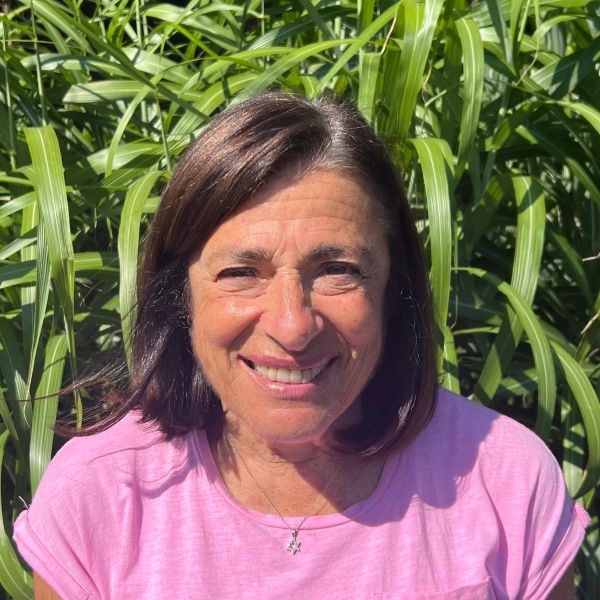 Leila Bio