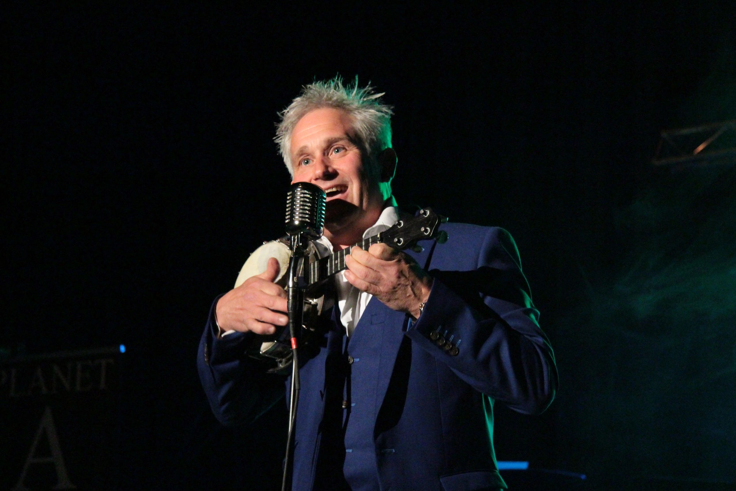 Ian Larkin - Entertainer, Music and Comedy