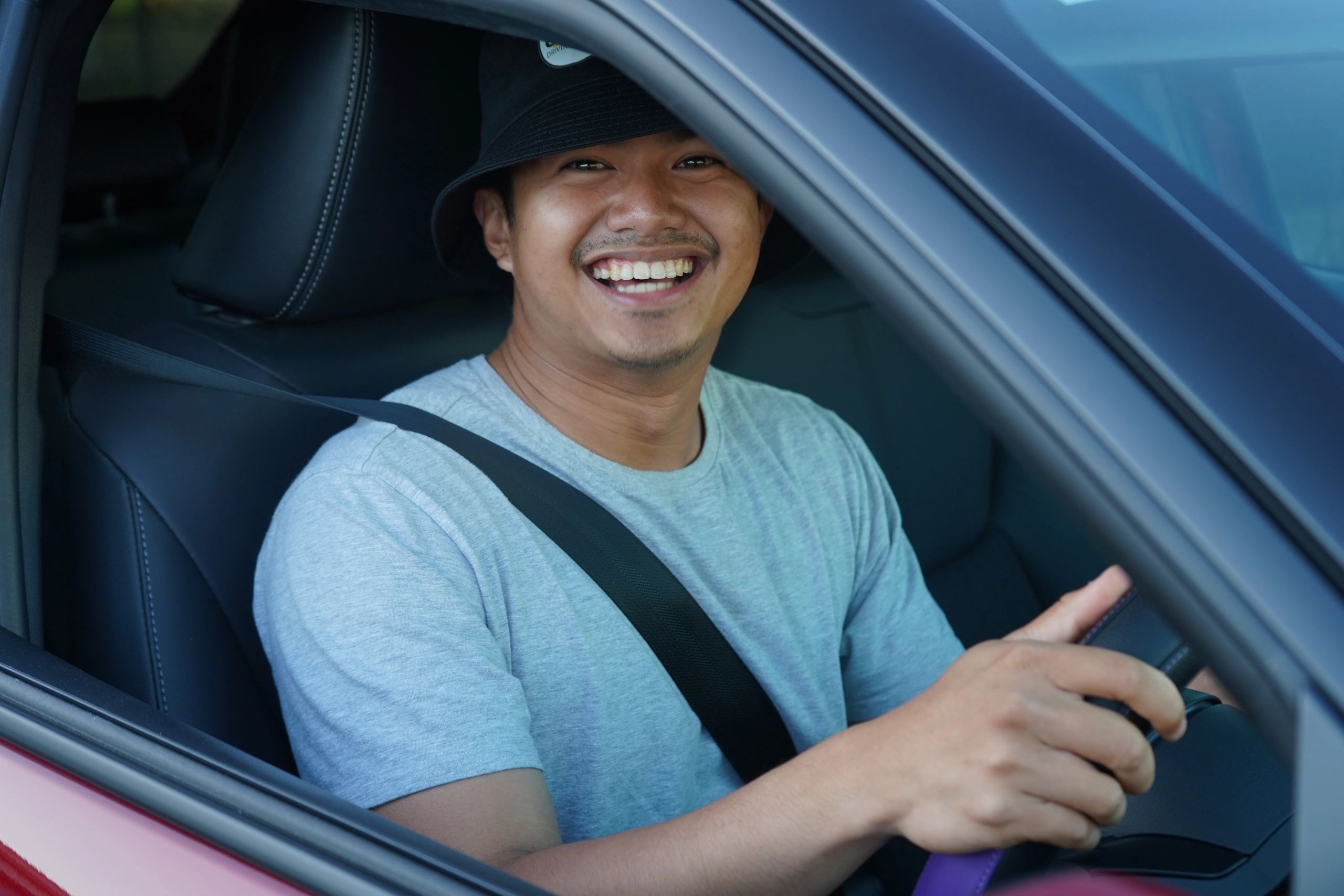 Plus Ultra Driving School