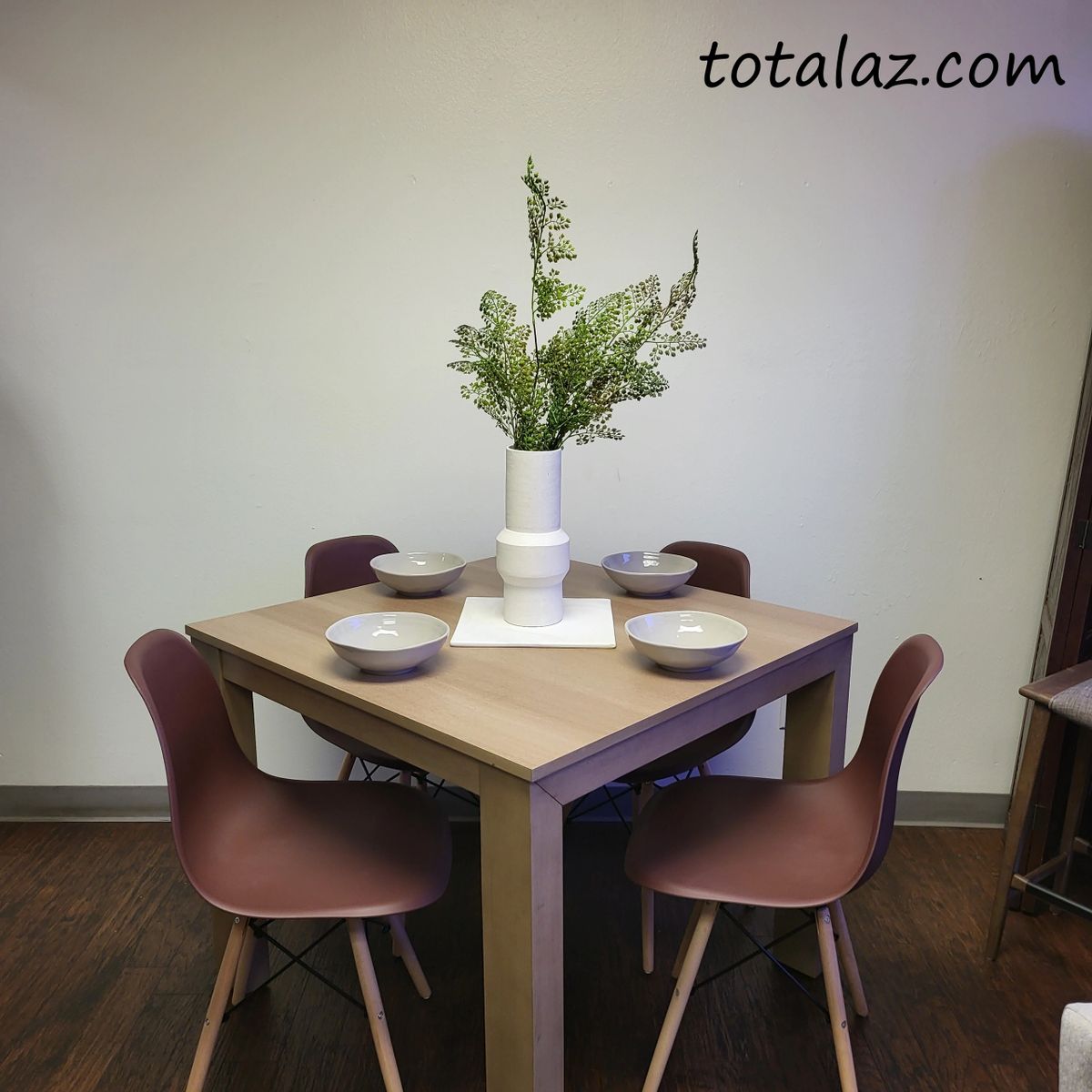 Ellie 36" Square Dining Table