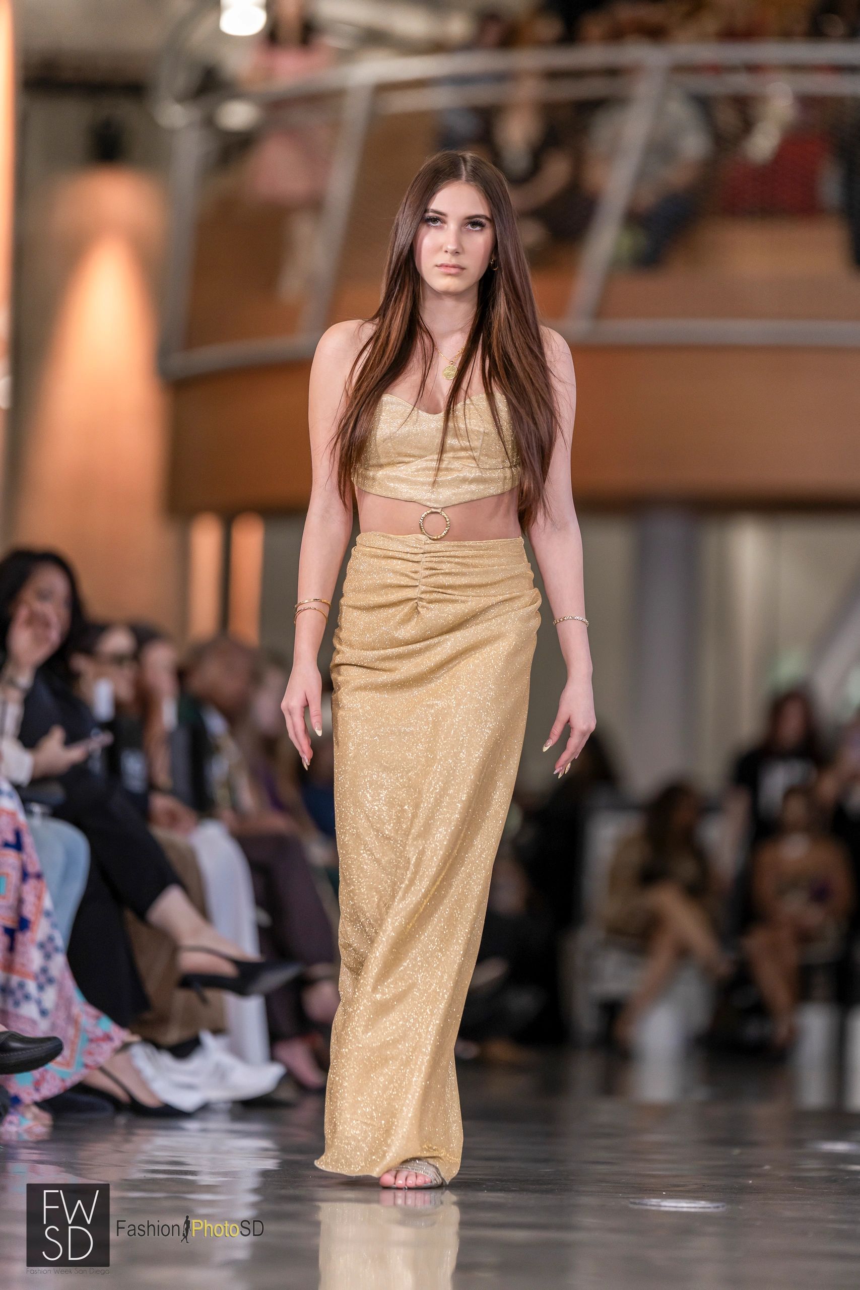 Alexa Lopez - Fashion Designer and Model