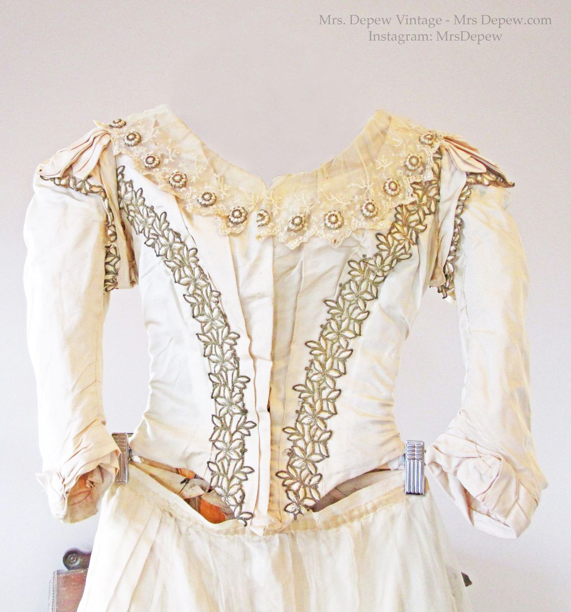 Antique Victorian Ladies' Silk and Lace Embroidered Wedding Gown Petite ...
