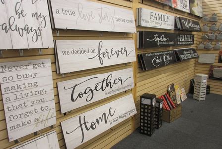 STOLTZFUS VARIETY | The Amish Market