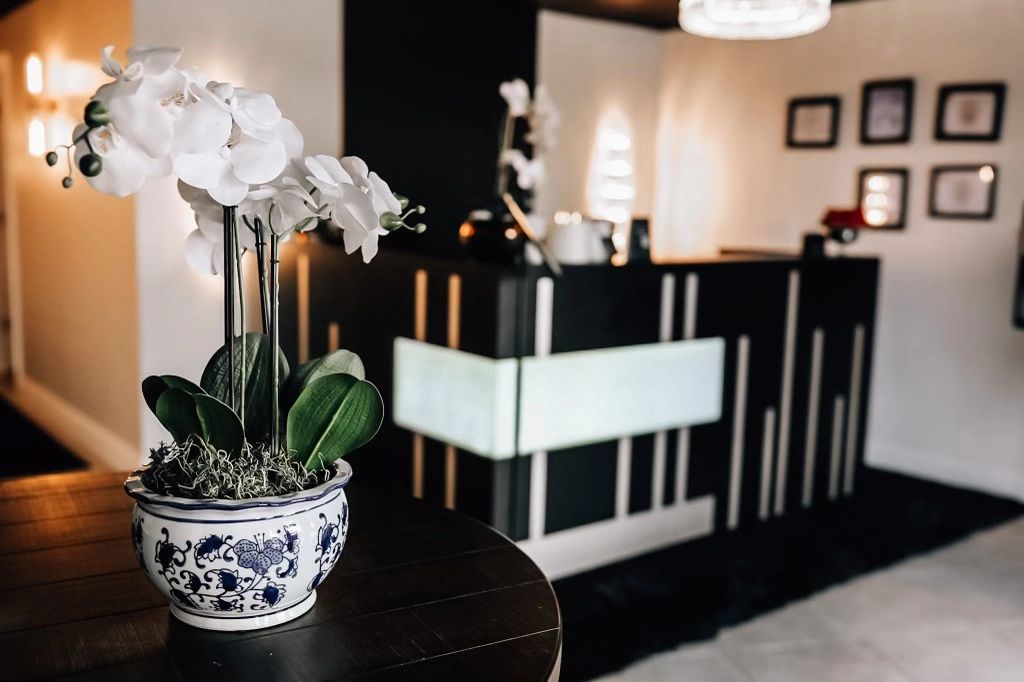 ReVive Body Lounge - Spa in Apollo Beach, FL