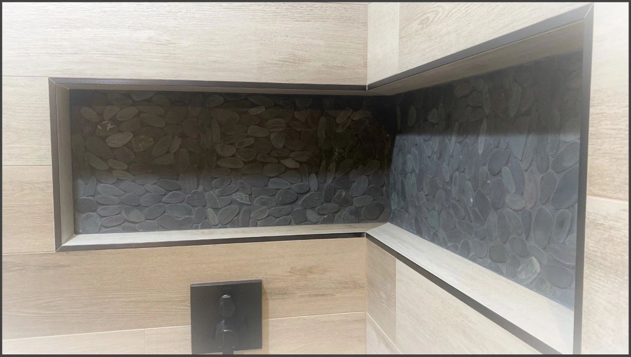 Flat Pebble Shower Niche