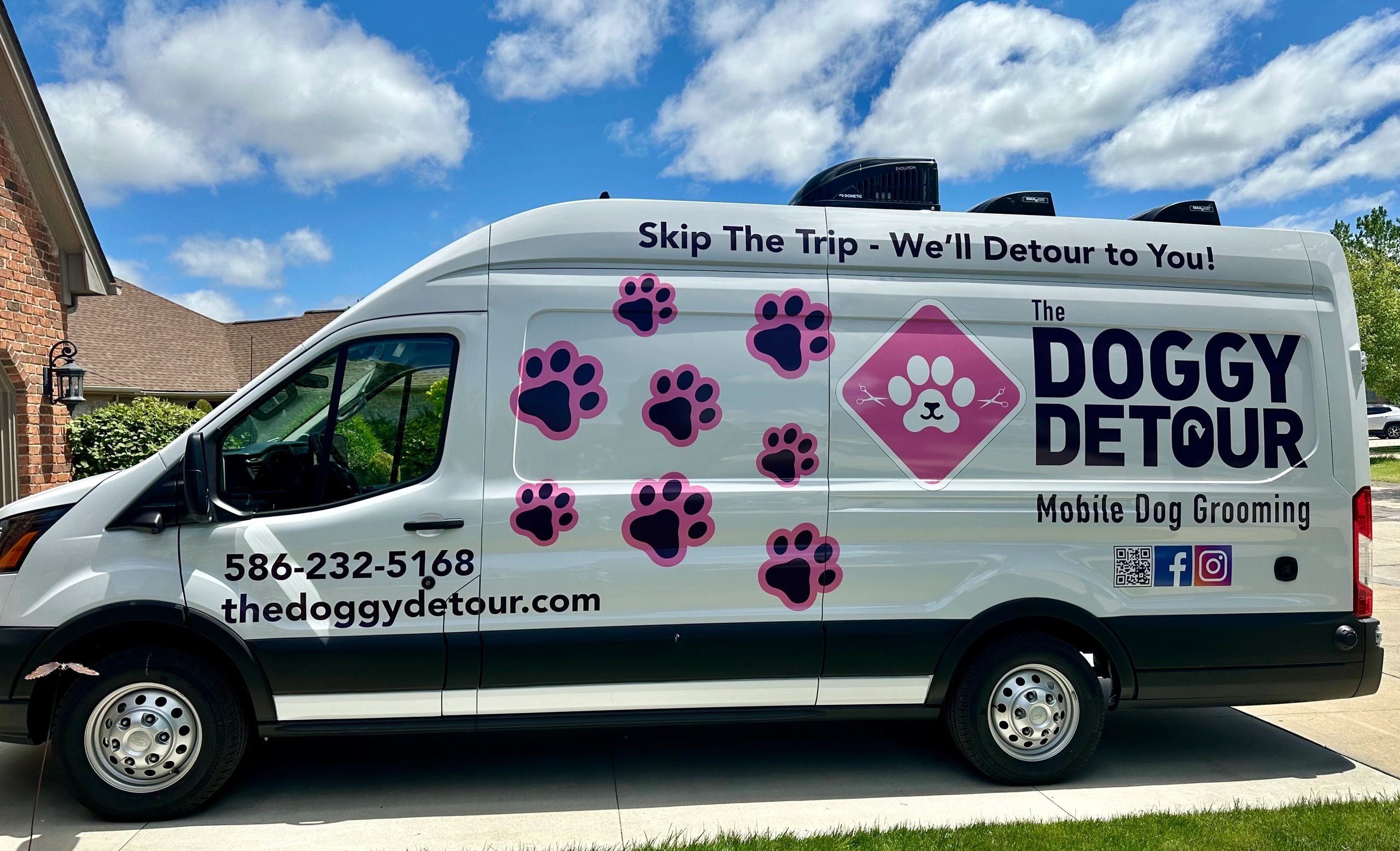 Doggie Detour: Premier Mobile Dog Grooming in Macomb, MI