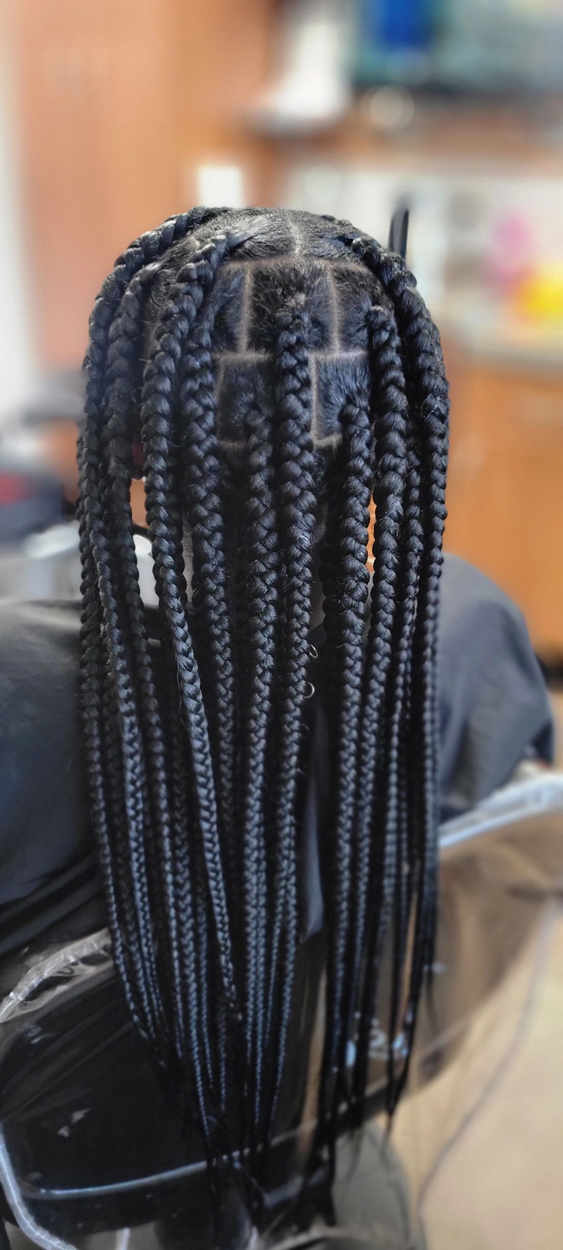 26" Jumbo Knotless Box Braids (pre-stretched hair required)