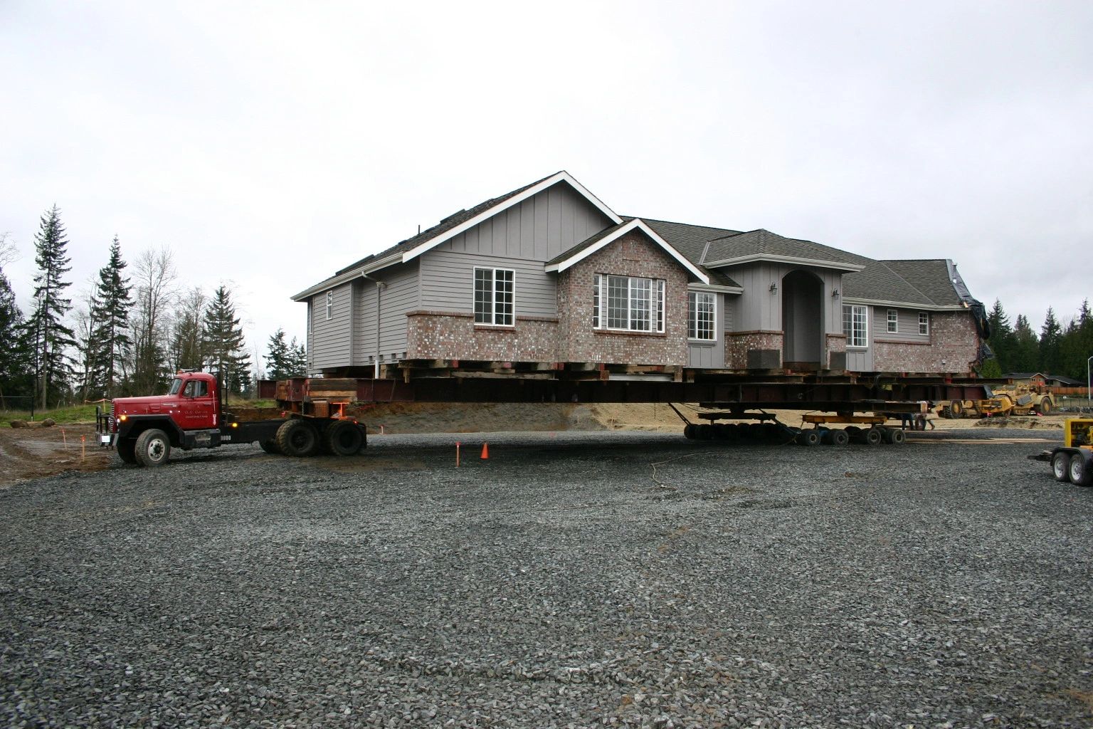D.B. Davis LLC - House Raising, House Moving