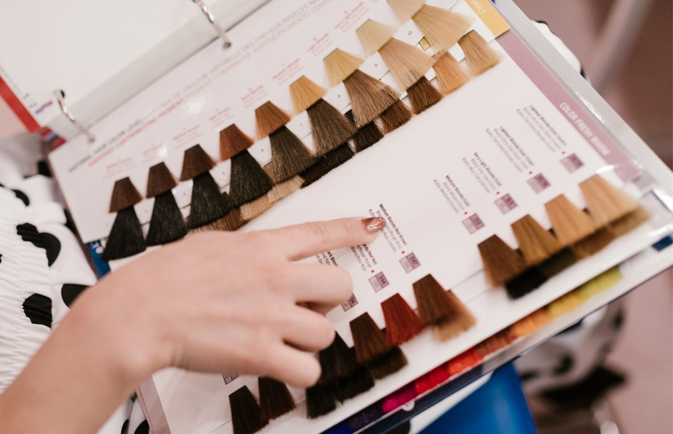 5 Mitos sobre la Colorimetría del Cabello