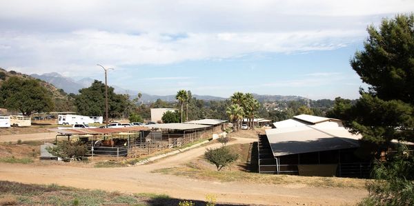 Sycamore Canyon Equestrian Center - Home