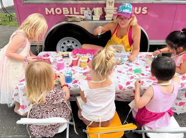 Mobile Makers - Arts and Crafts, Art Classes, Parties
