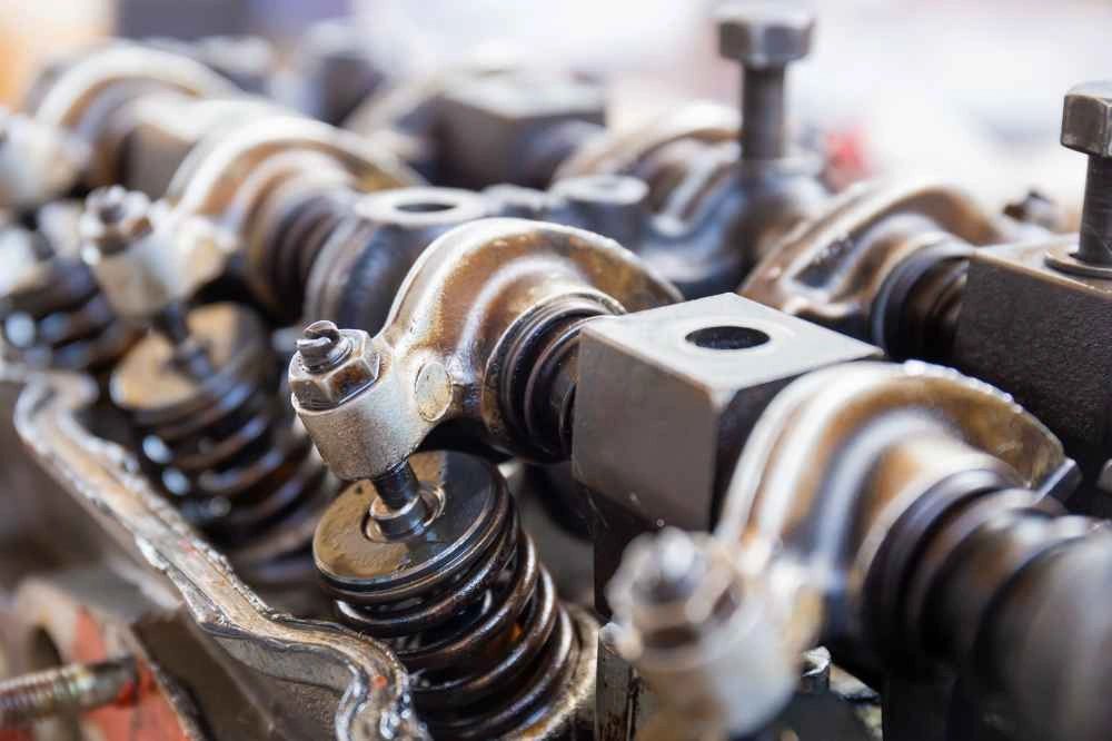 What is a Rocker Arm? Understanding the Basics & Functionality