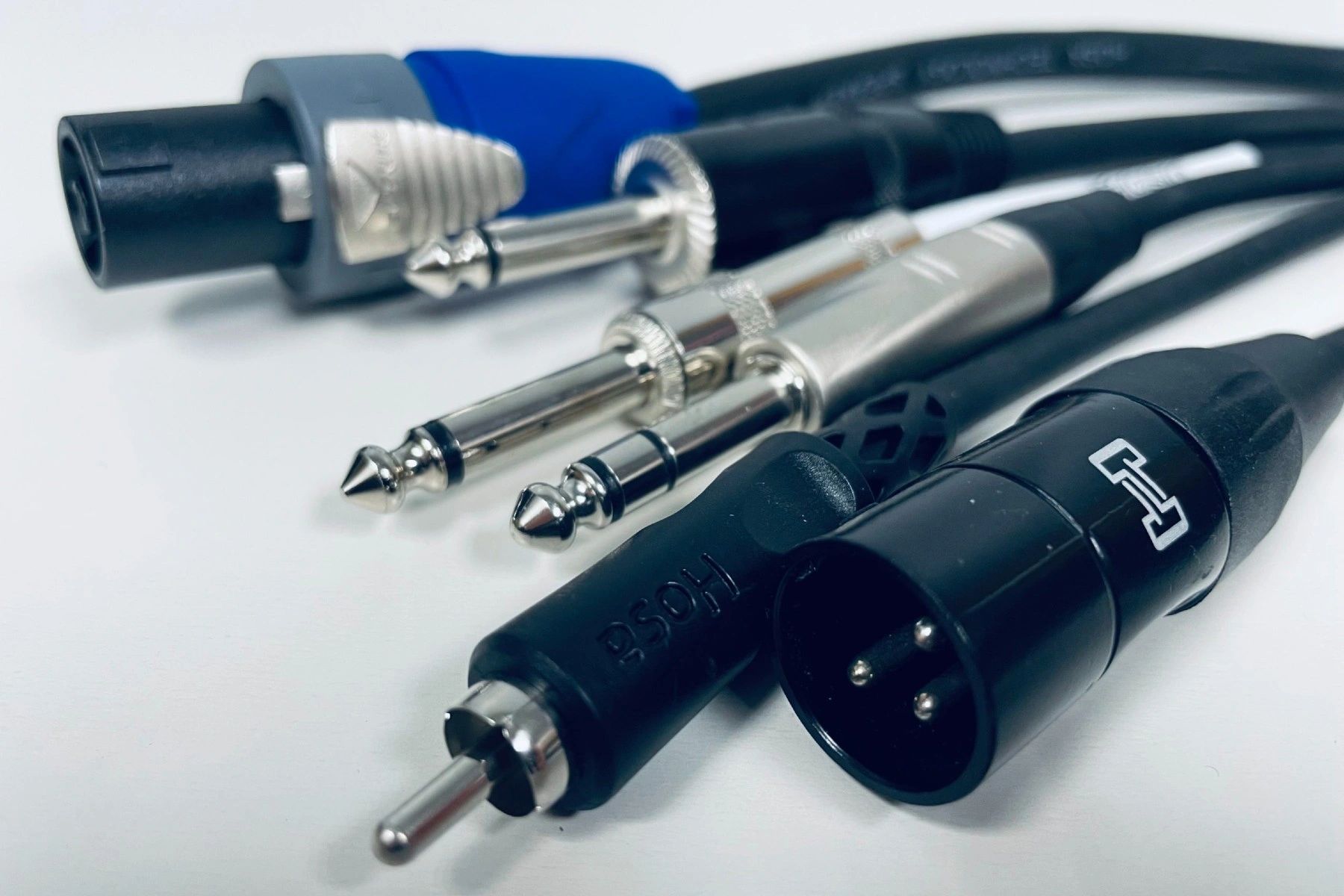 ¿Qué son los conectores de cable? Una visión general