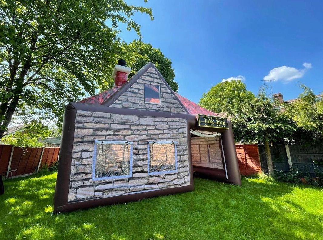 6m x 4m Inflatable Pub
