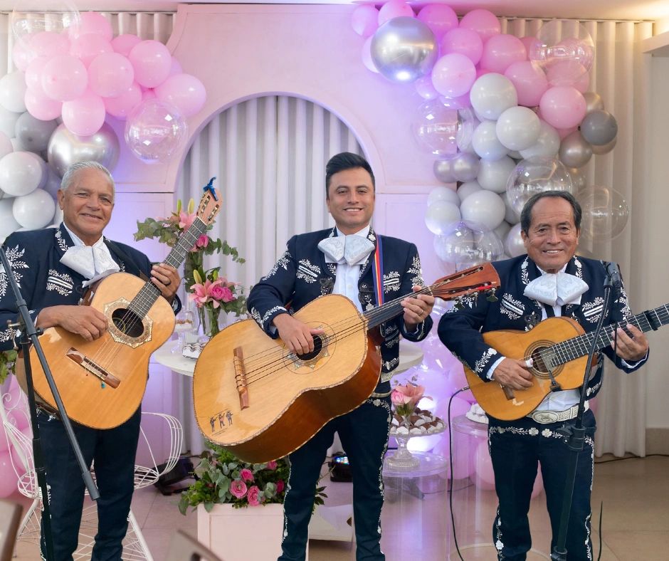Las Mañanitas con Mariachi: A Musical Gift for Every Birthday