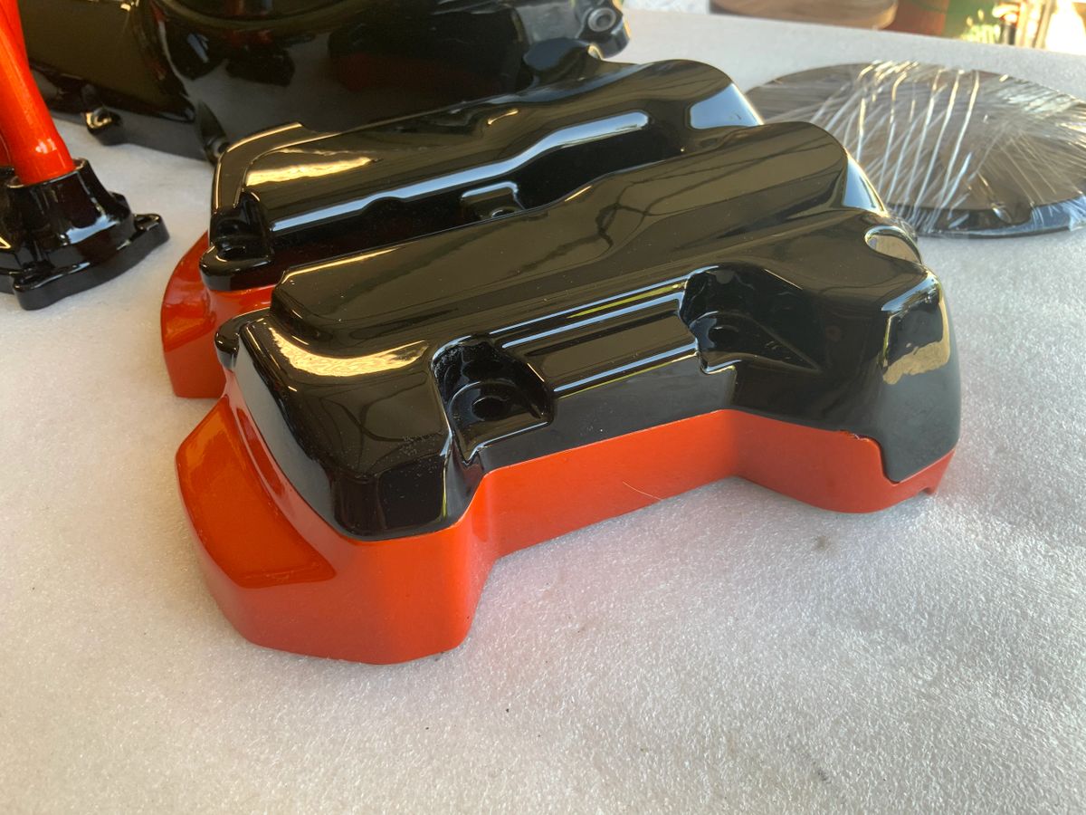 UPPEER & LOWER M8 ROCKER BOXES