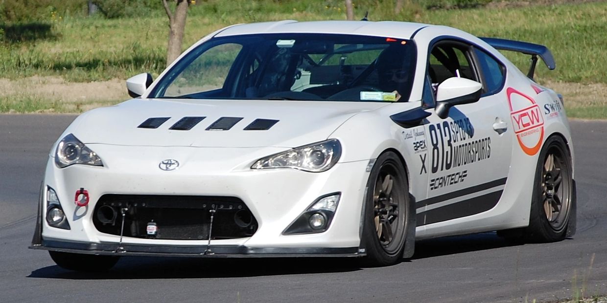 Pineview Run Auto & Country Club - Auto Racing, Private Club