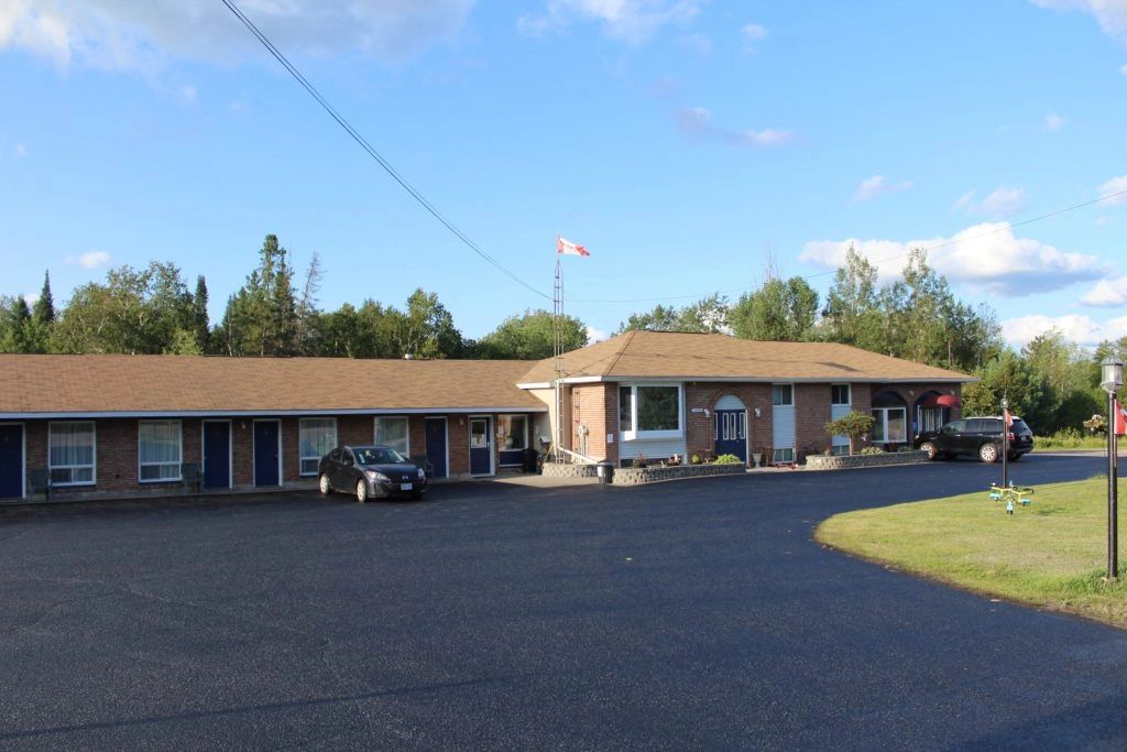 Two Rivers Motel - Stay with us in comfort