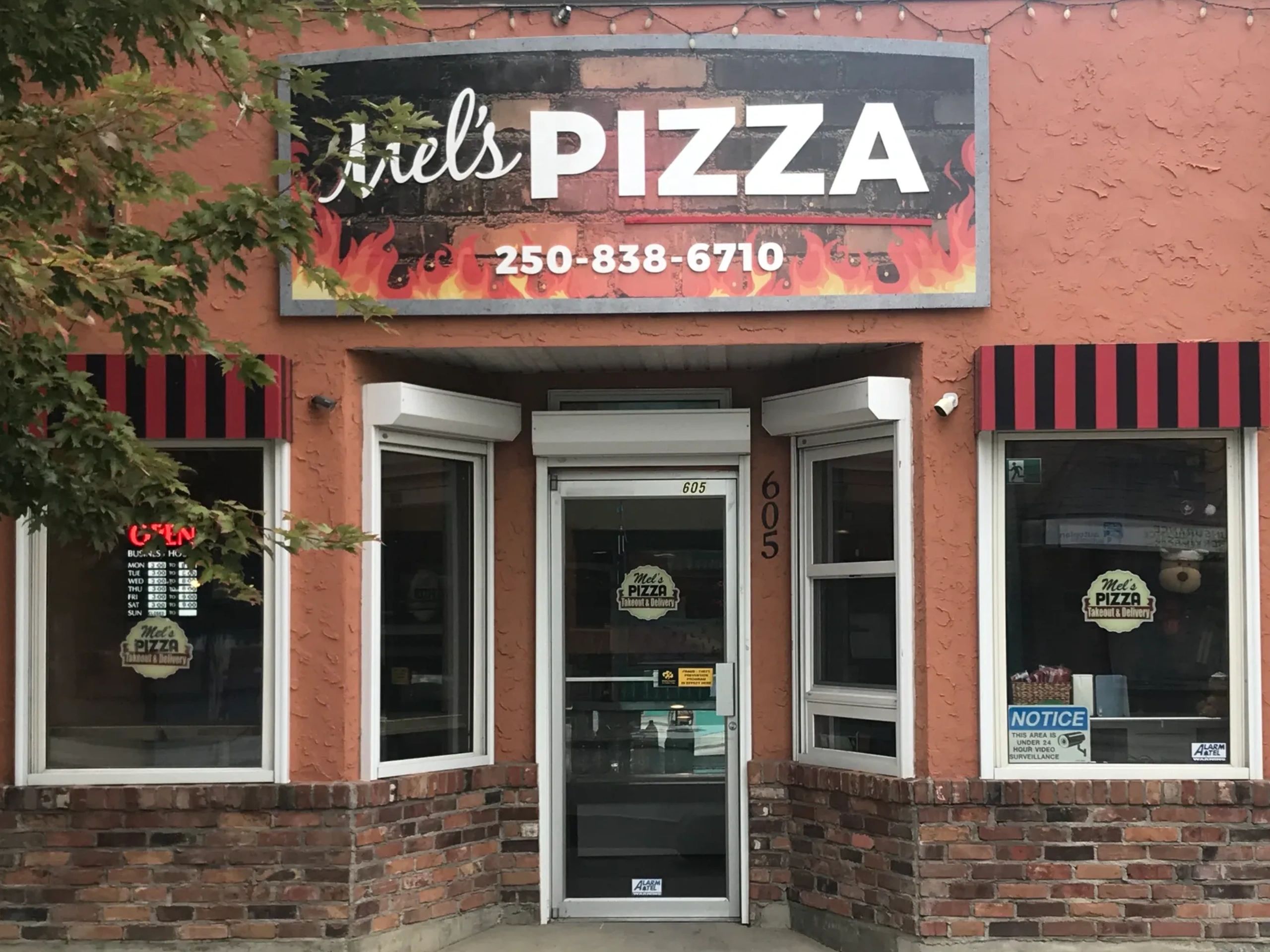 Mel's Pizza