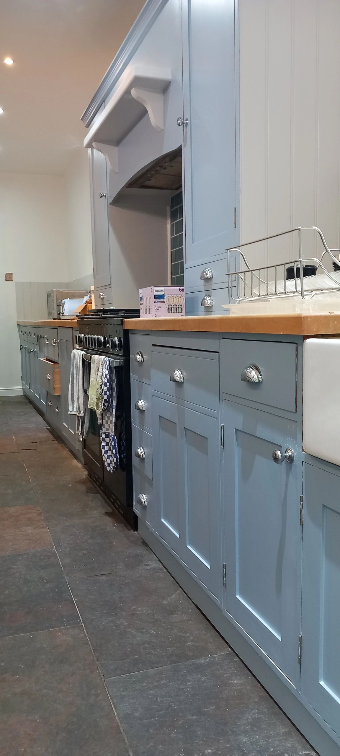 Decorating Jobs Gallery - Spray and roll interiors