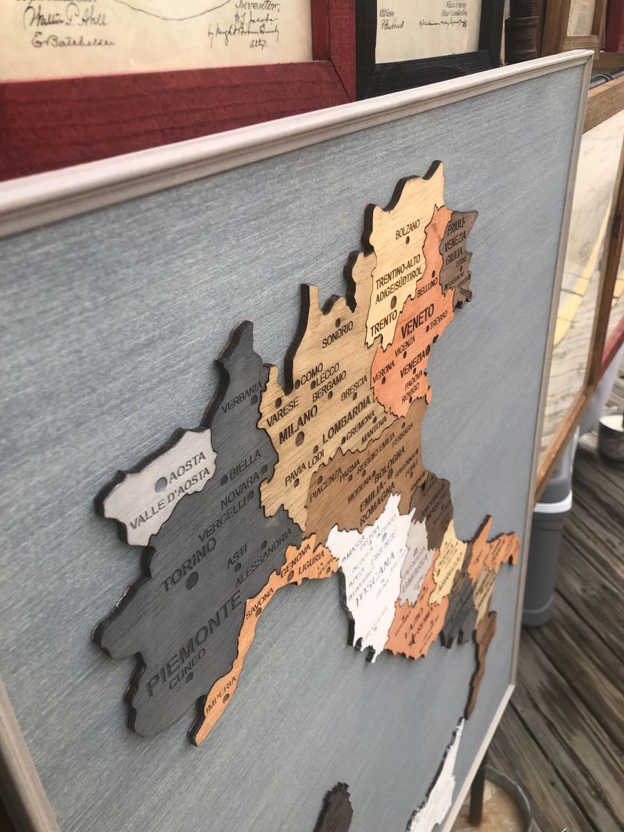 Large Italian Wall Map