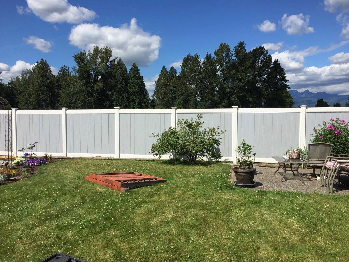 Vinyl Composite Fencing