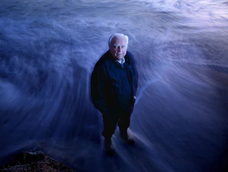 Aliens, SETI, and the legacy of Frank Drake: 1930-2022