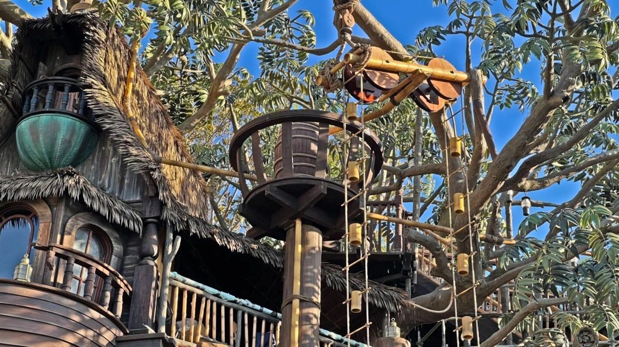 ¡Visita la casa del árbol más increíble del mundo en Disneyland!