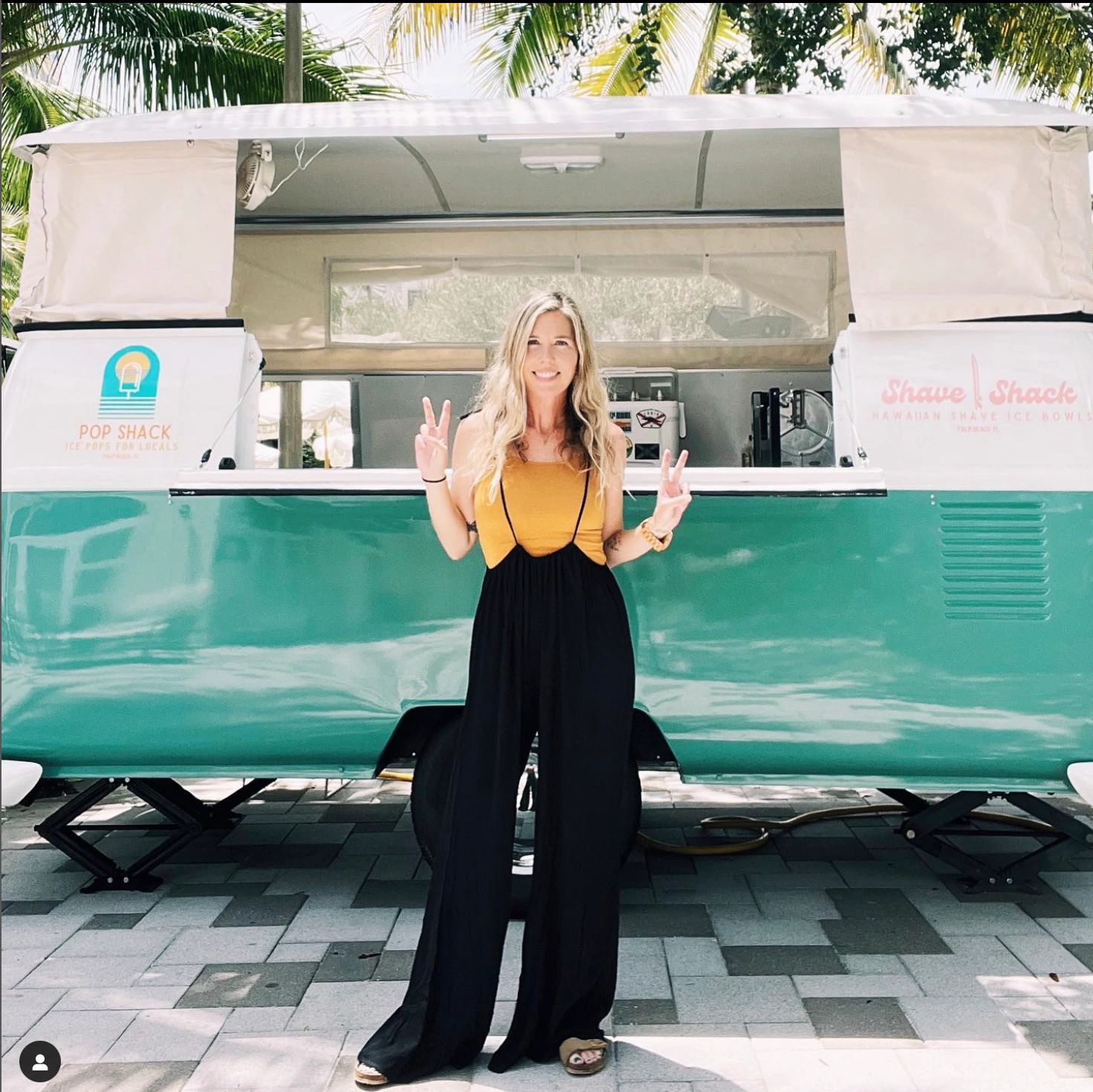 Dub Box USA, Inc. - Mobile Food Cart, Pop Up Camper