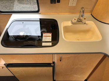 Dub Box USA, Inc. - Mobile Food Cart, Pop Up Camper