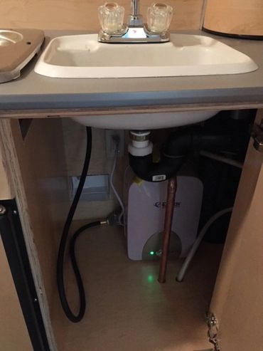 Dub Box USA, Inc. - Mobile Food Cart, Pop Up Camper