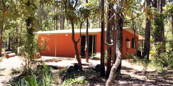 Dwellingup Chalets & Caravan Park