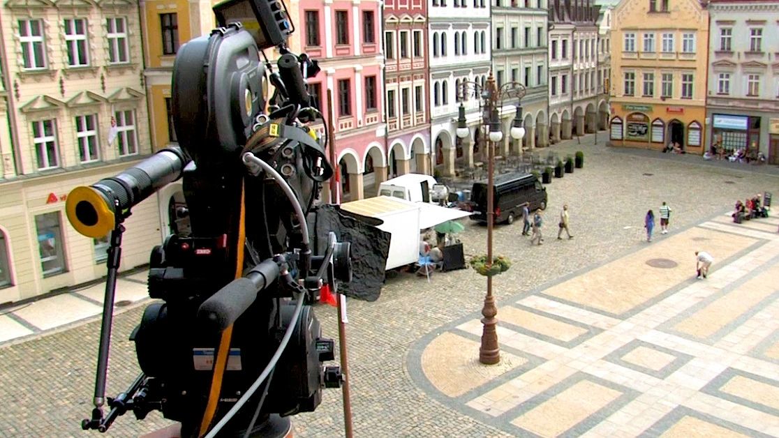 Location in Films: Enhancing Storytelling with Realistic Settings