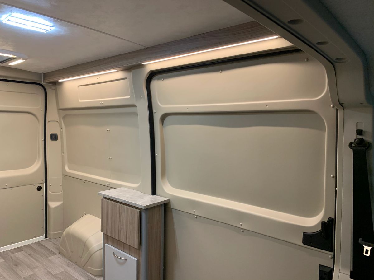 Side loading door top panel, available in Beige or Grey, ITEM No: 5