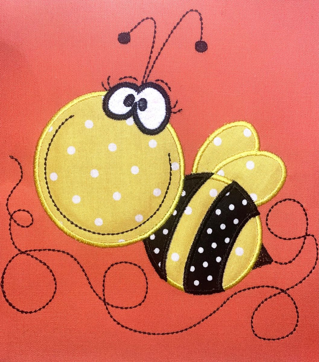 Silly Bee Applique