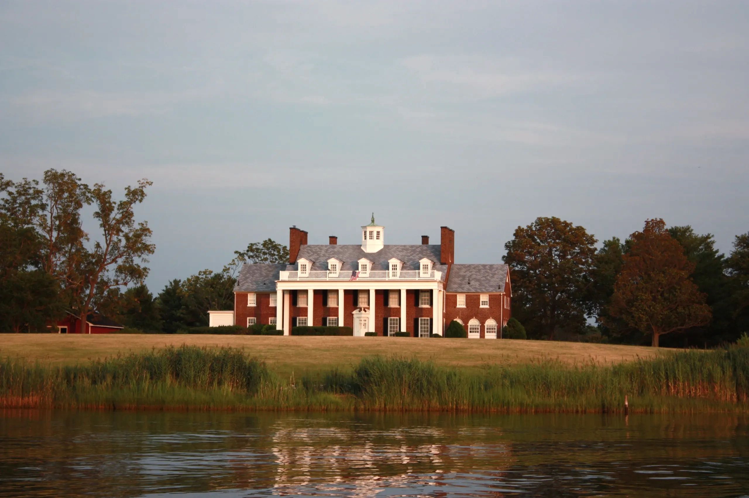 Bushfield Manor: Historic Event Venue in Northern Neck