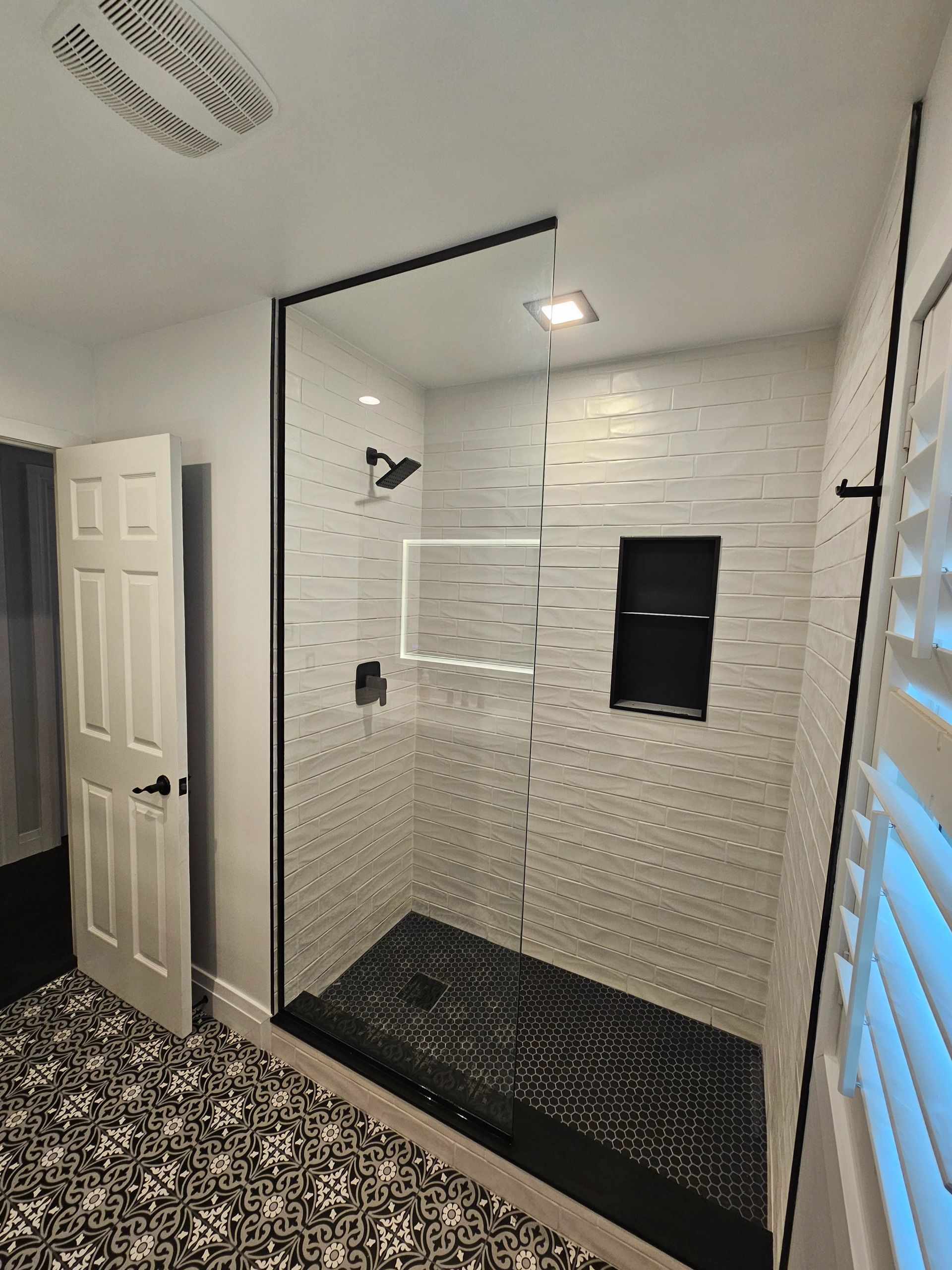 Glass Partition (No door)