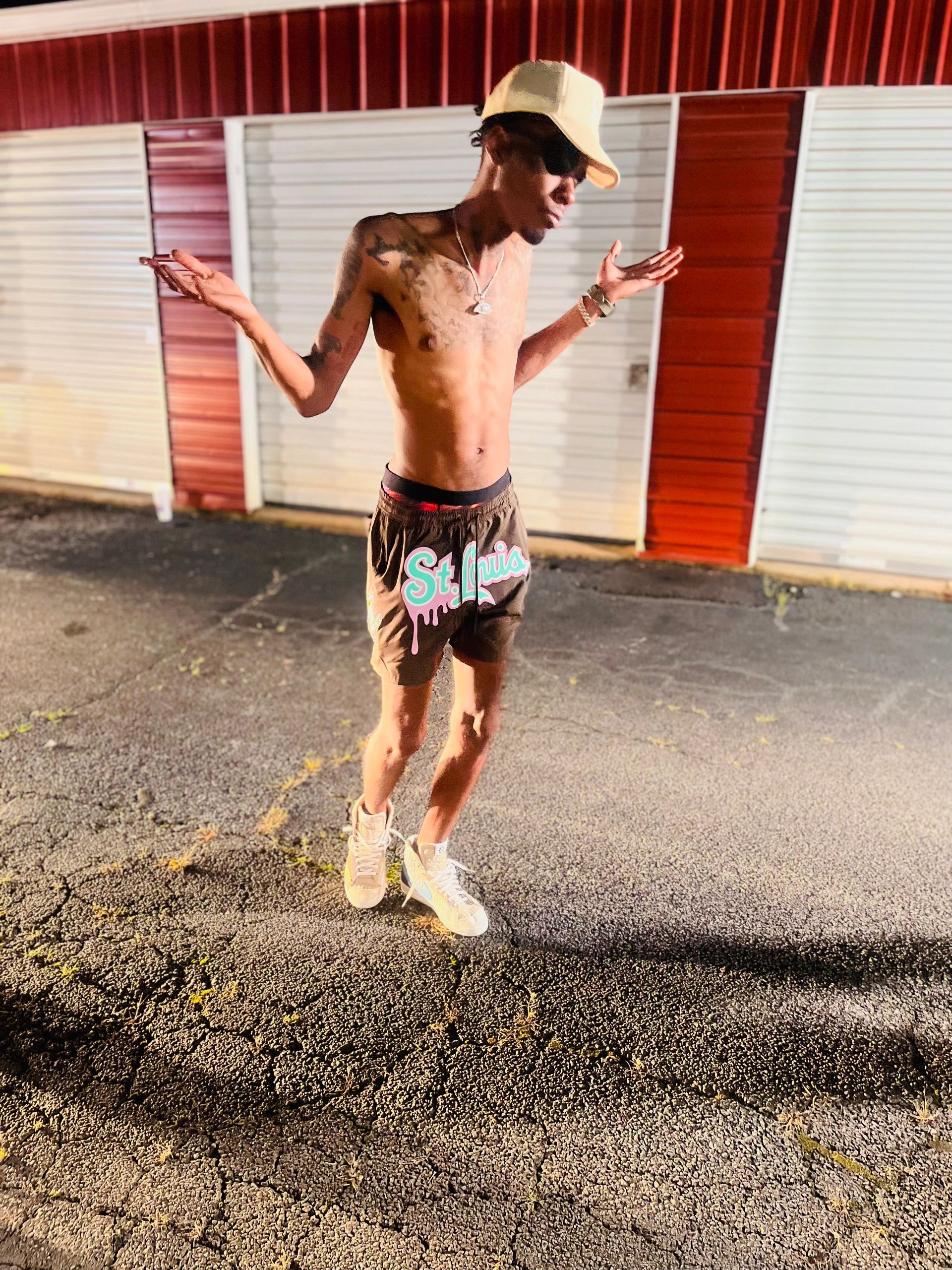 Earthworm "Calling It Out" for his 4th Release of '23