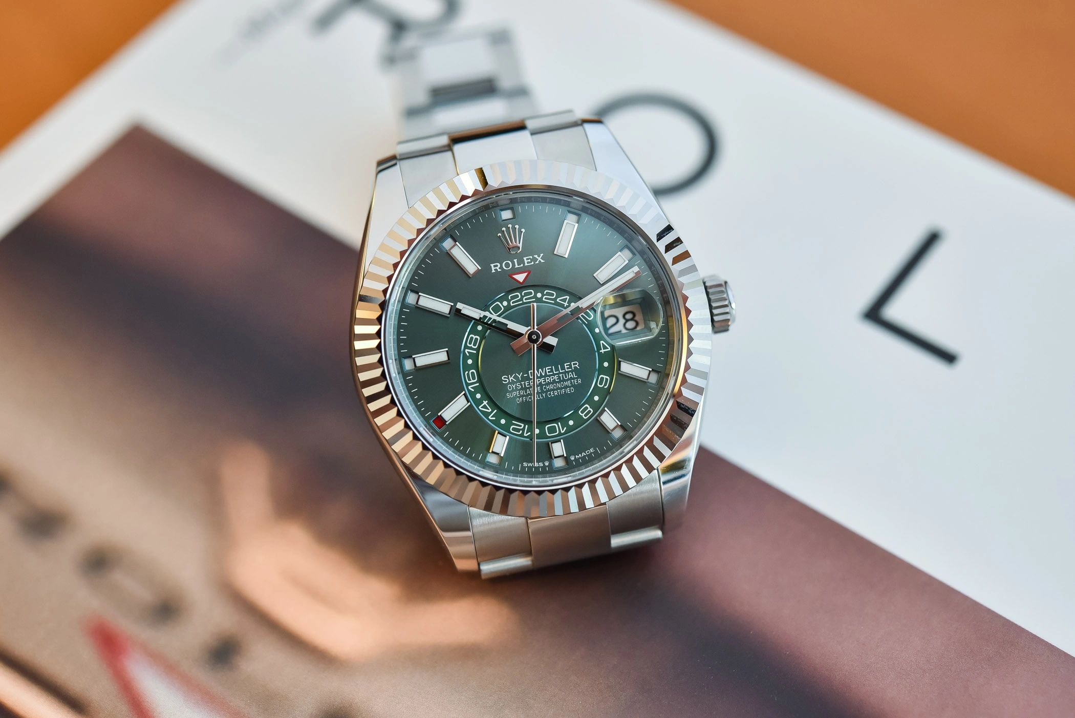 What is a GMT Watch? How It’s Used for Travel