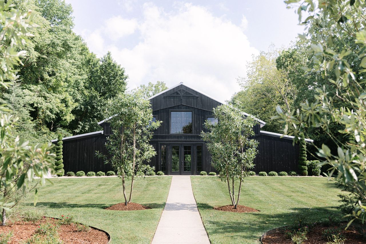 Eucalyptus Lane Barn Wedding The 10 Best Barn & Farm Wedding Venues In