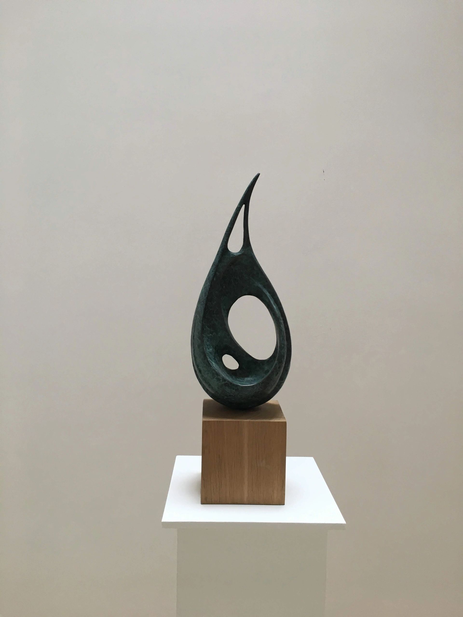 INDOOR SCULPTURE | Lucy Lutyens - Sculptor