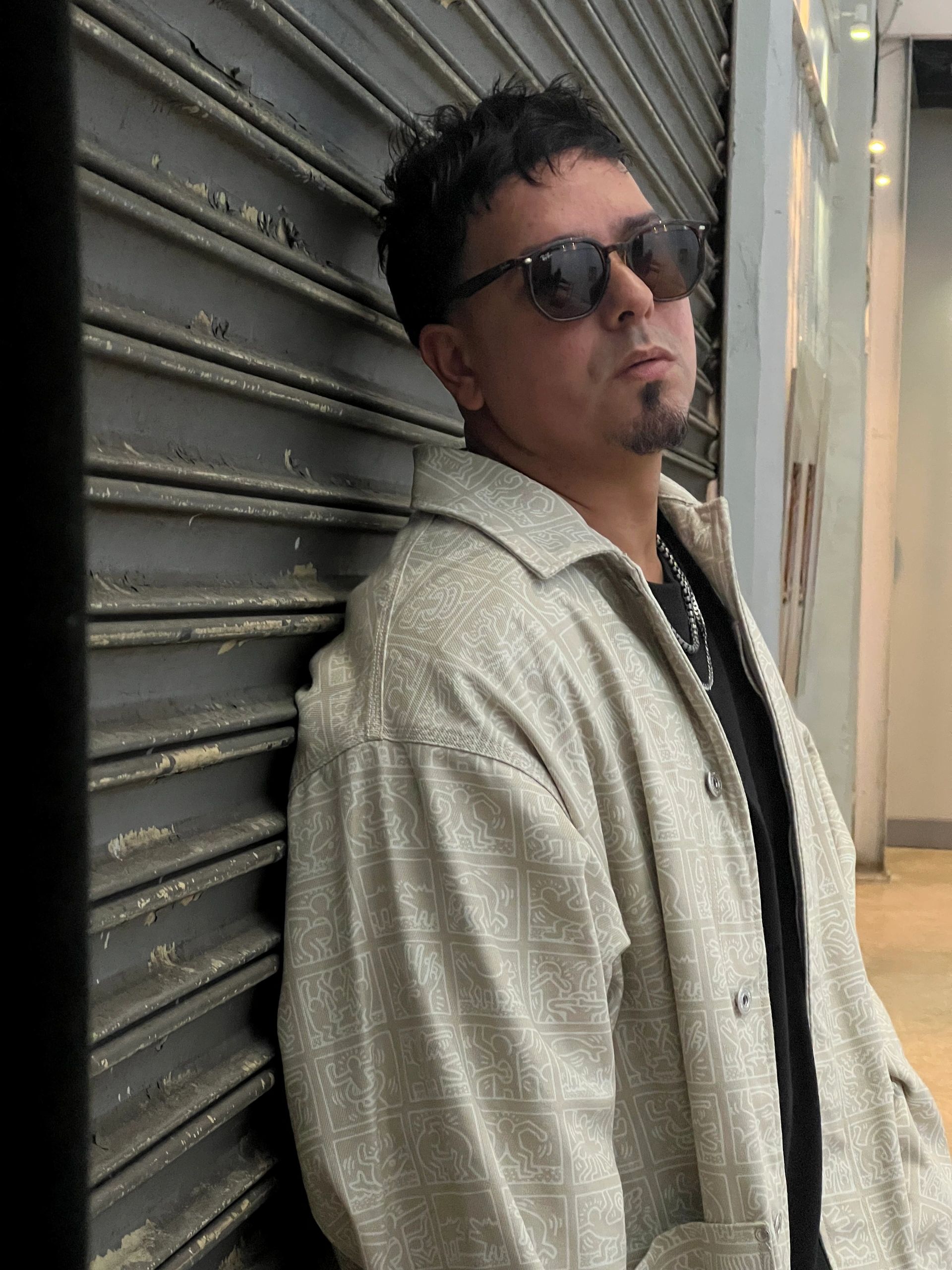 El Leo Pa' se declara Indestructible con nuevo álbum