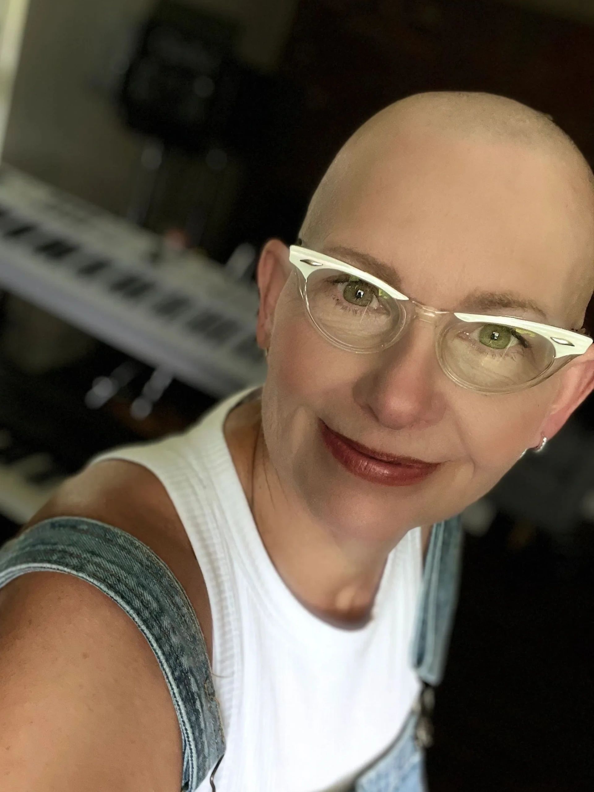 Experienced Psychic Seer Offering Guidance and Clarity