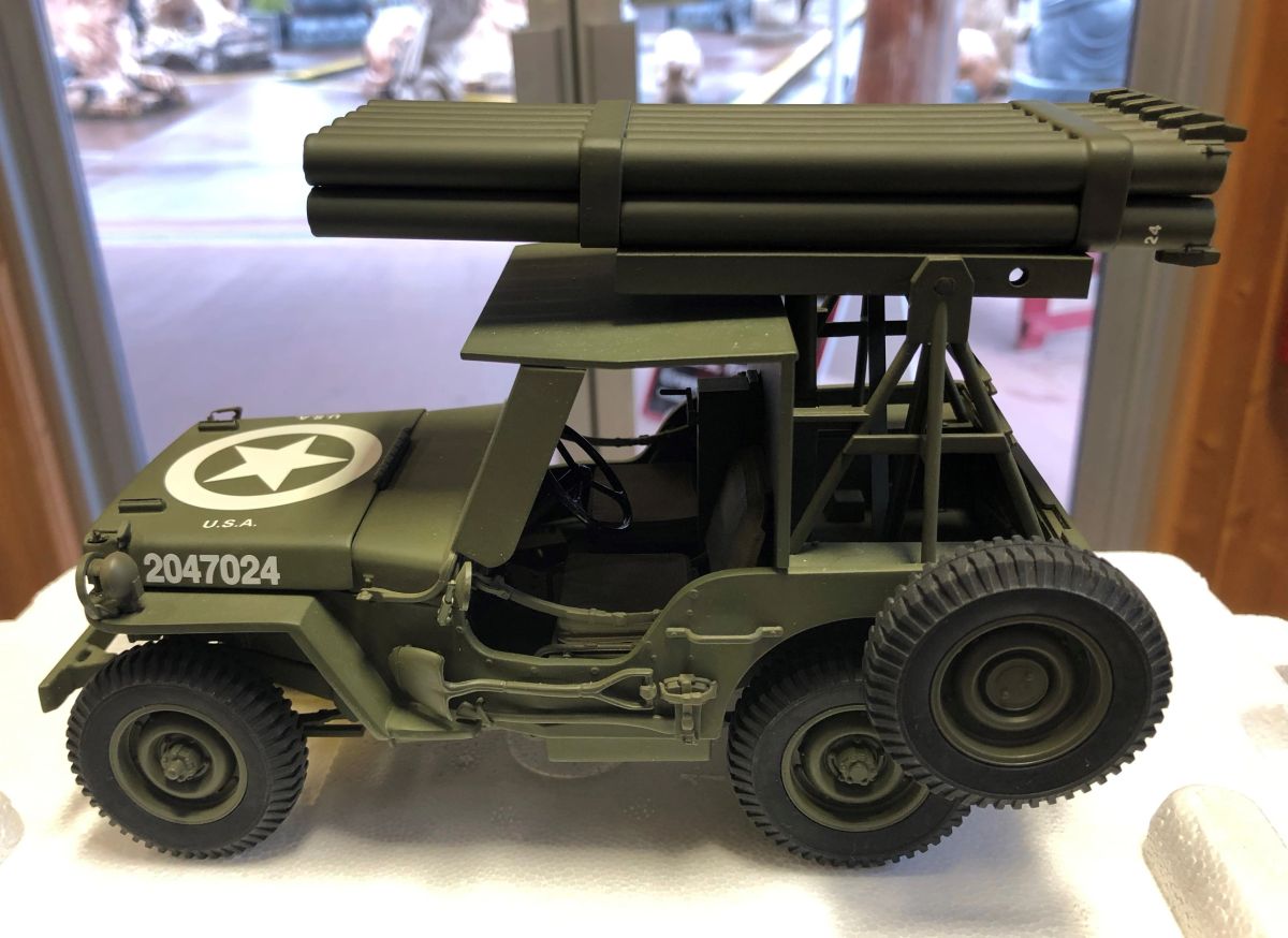Jeep Rocket Launcher 2nd World War 1:16 scale Danbury Mint