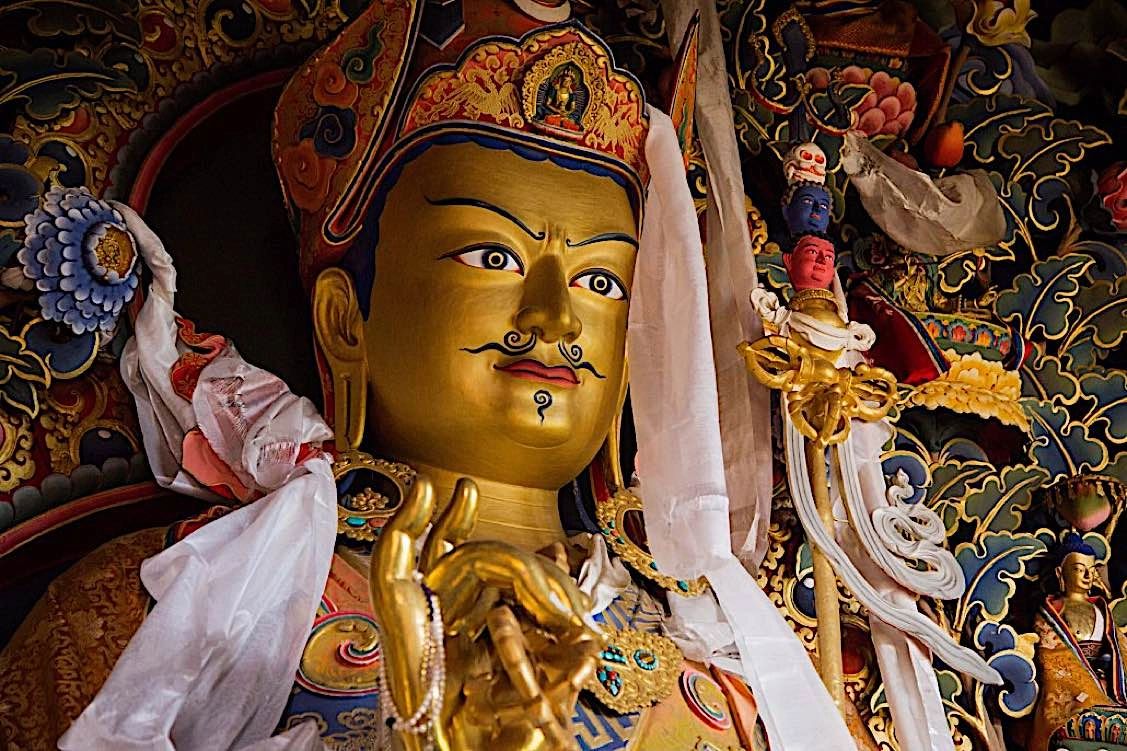 30 Day Dzogchen Retreat | Vajragarbha: Wise and Compassionate Buddhist ...