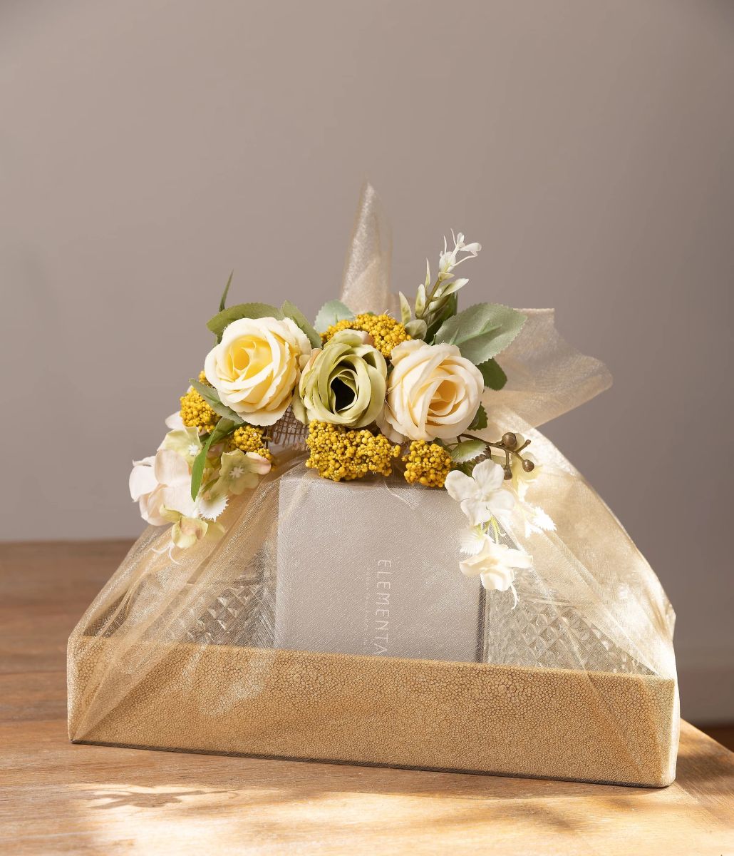 Signature Indian gift hamper